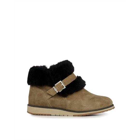 EMU AUSTRALIA | Shoes | New Emu Australia Womens Oxley Fur Cuff Boot In ...